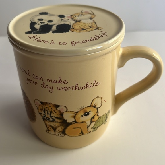 Hallmark | Kitchen | Vintage Hallmark Ceramic Coffee Mug With Lid Cute ...